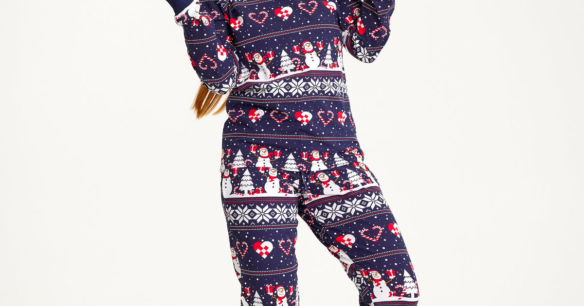 Dame Julehjerte Pyjamas | Kærlighedsfuld Jul med Jule-Sweaters